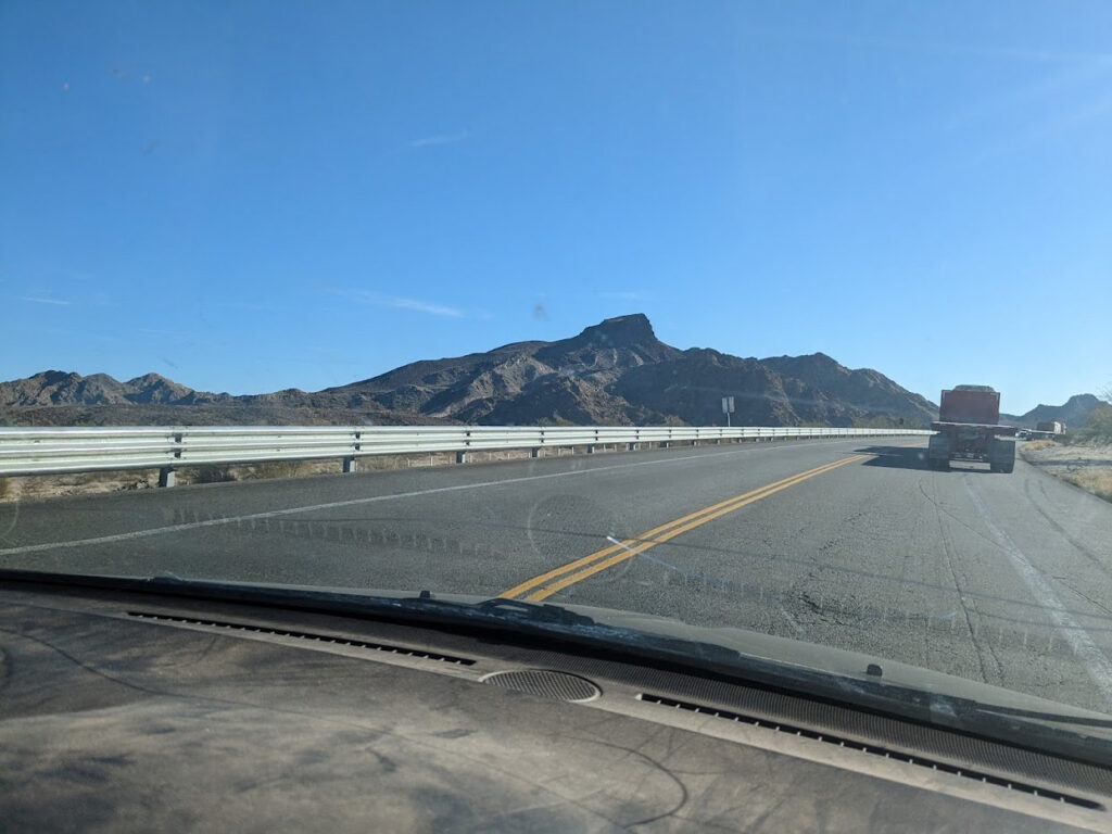 Motoring along Highway #2, the edge of Mexico - MexConnect